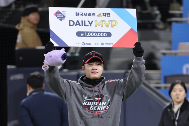 LG가 열번 고민한 'KS 4선발'…김윤식, 가장 결정적일 때 'KT 킬러'로 돌아왔다 : 네이트 스포츠