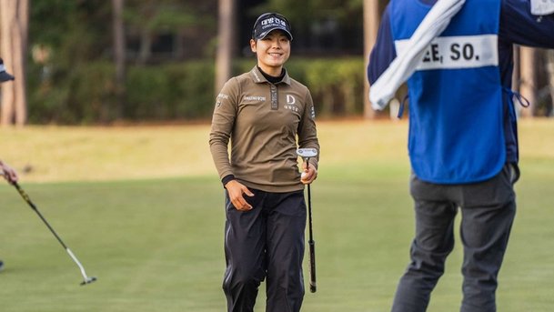 이소미 LPGA Q시리즈 4R 공동 2위 점프…성유진, 임진희 등 톱10 : 네이트 스포츠