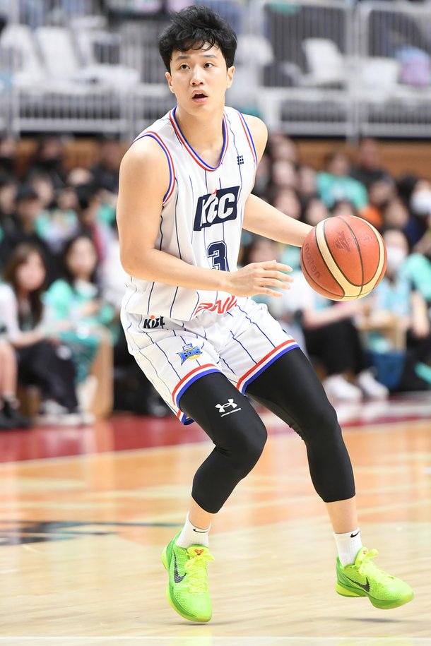 KBL 새 시즌 코트 위 드라마, '뜨거운 감자' 허웅·이대성·두경민이 쓴다[프로농구 개막] : 네이트 스포츠