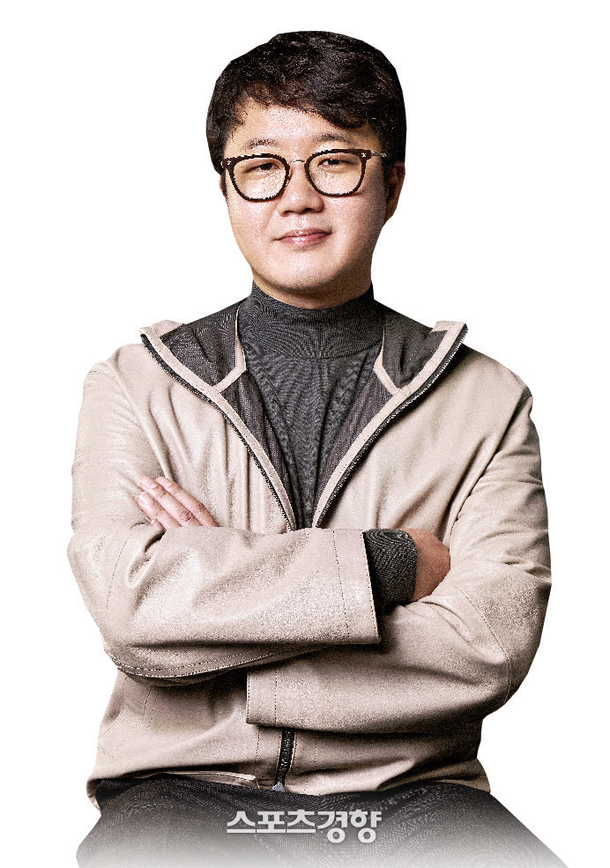 '최강야구' 놓고 JTBC vs C1 '강대강' 대치…방송사가 제작사 편집실 서버 차단했다 | 아이돌24시 : 네이트 연예