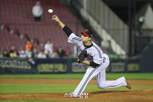 LG 김영우, 꿈의 160km? 더 강한 150km부터 만든다 : 네이트 스포츠