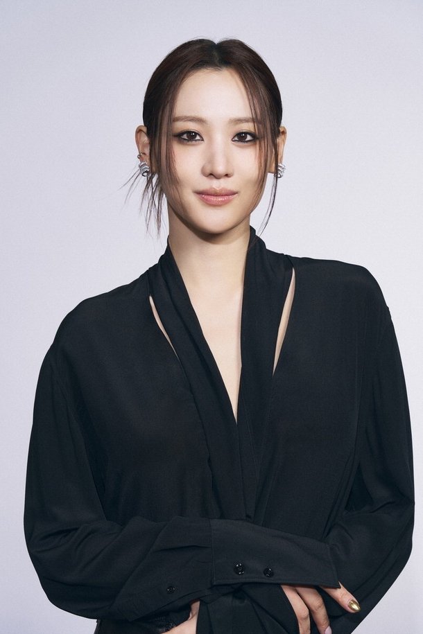 수현, 부국제(BIFF) 폐막식 단독 MC : 네이트 연예