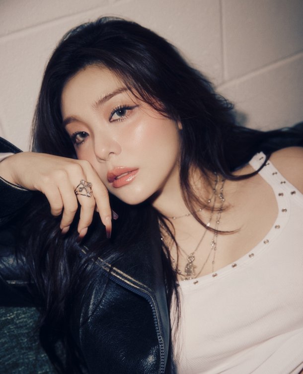 에일리, 이현도 '곁에만 있어줘' 피처링 에일리, 이현도 '곁에만 있어줘' 피처링