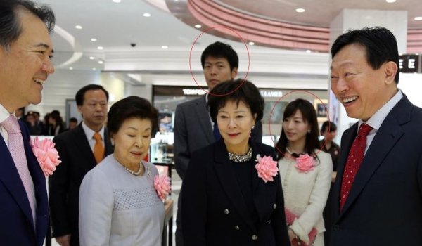 Lotte chief Shin's eldest son, 3rd gen of owner family, joins Lotte ...