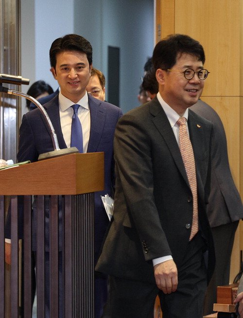 "SK이노·E&S, 2030년 이익 20조 달성…합병 시너지 2.2조" : 네이트 뉴스