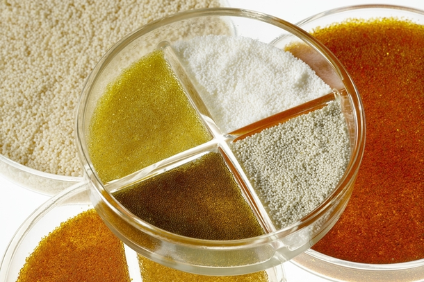 Petrochemical companies pivot to chip materials to overcome slump : 네이트 뉴스