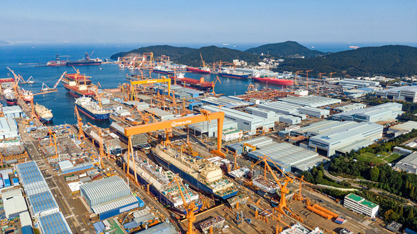 Hanwha Ocean's Q1 OP jumps 70.6% on high-value vessel orders : 네이트 뉴스