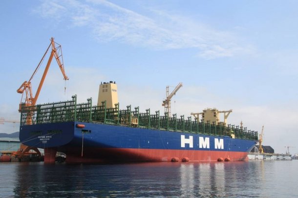 HMM 1Q 실적 '흠'…매각엔 오히려 낫다? : 네이트 뉴스