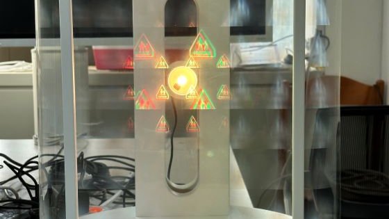 원하는 크기로 구현하는 ETRI 공간 홀로그램, CES 혁신상 수상 : 네이트 뉴스