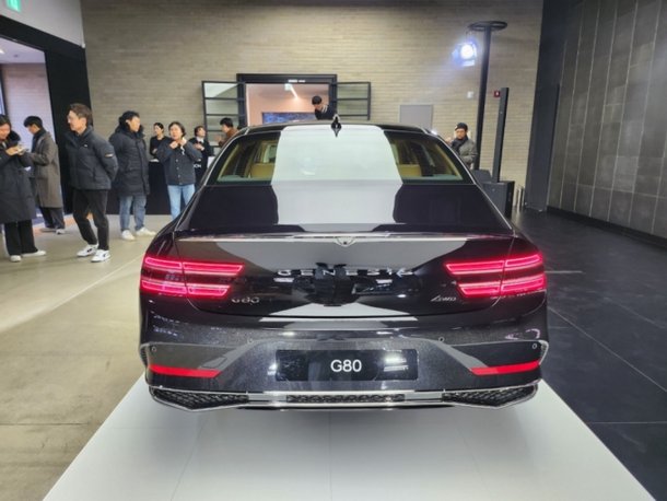 G80, 340만원 올랐는데 달라진게 없다?…실내 보고 반성했다 : 네이트 뉴스