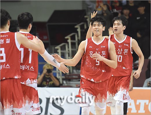 [MD포토] KGC 'KT 꺾고 단독 2위로' : 네이트 스포츠