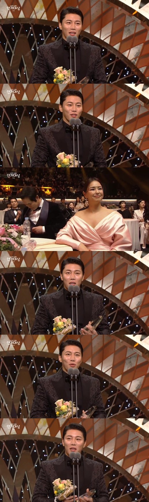 [2019 SBS 연기대상] '열혈사제' 음문석, 男신인상…"날 안아주는 건, SBS" 폭소 | 네이트 연예