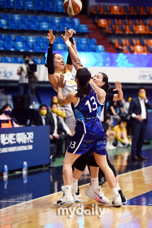 예상 뒤엎은 WKBL PO 4대 키워드, 스몰라인업·체력·구력·박지수[MD이슈] : 네이트 스포츠