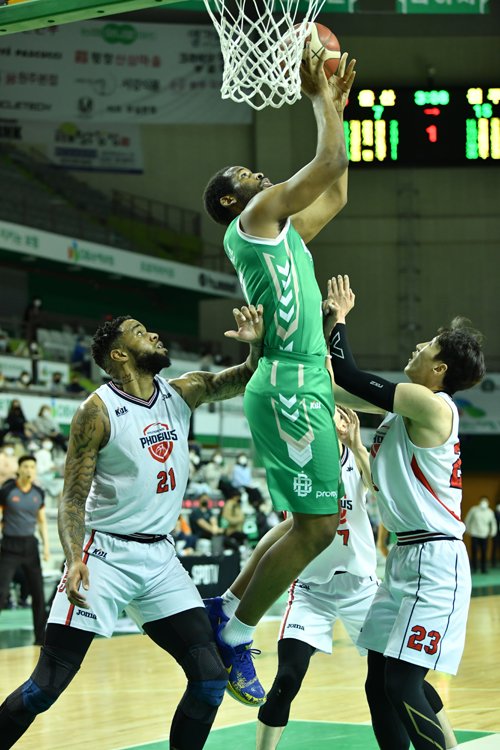 '김종규 부상 악재 극복' DB, 현대모비스 격파…KCC 1위 확정 [MD리뷰] : 네이트 스포츠