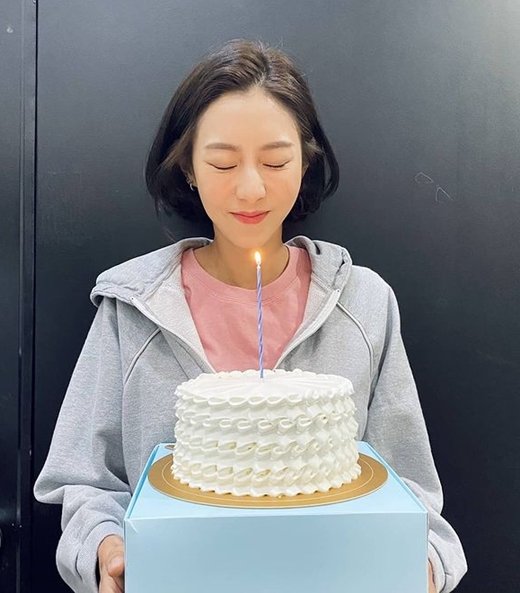 유이, 폭풍운동하더니 결국…몸무게 49.8kg 다이어트 대성공 | 아이돌24시 : 네이트 연예