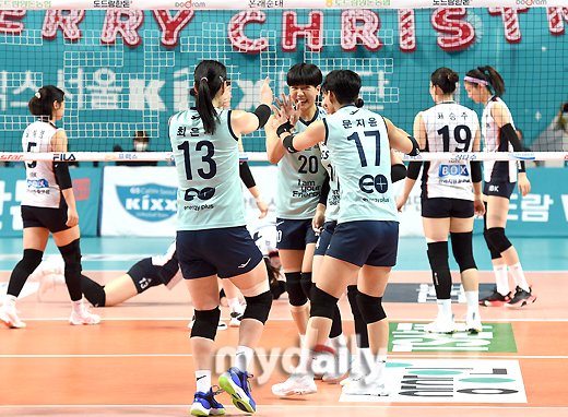 GS 칼텍스 '라셈 떠난 IBK 기업은행 상대로 3-0 셧아웃 승리' [MD화보] : 네이트 뉴스