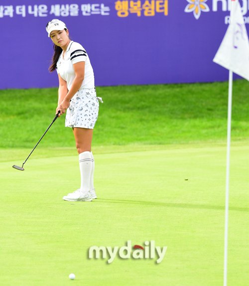 한진선 130전 131기, 데뷔 6시즌만에 KLPGA 투어 첫 승, 최다출전 첫 우승 공동 4위 : 네이트 스포츠