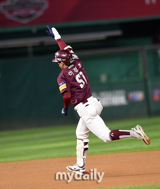 WBC에 AG 찍고 KS 우승…이정후 운명의 2023년, 건강과 체력이 최우선 : 네이트 스포츠