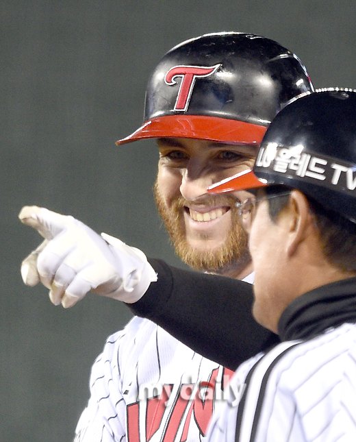 [MD포토] 오스틴 'KBO 적응완료' : 네이트 스포츠