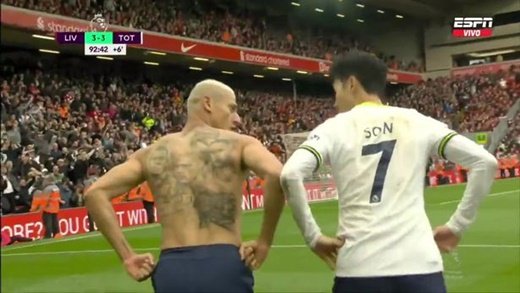 EPL 데뷔골에 손흥민도 '비둘기춤'췄다→99초후 '극장골'에 망연자실한 SON절친 : 네이트 스포츠