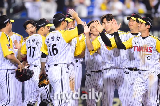 엘롯기 동맹의 6월 위기? KBO 41년 굳건한 역사…철옹성보다 높나, 또 부딪혀보자 : 네이트 스포츠