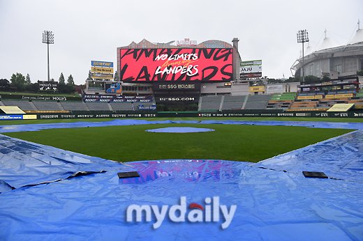 멈추지 않는 장맛비…4일 인천 SSG-KIA 맞대결 우천 취소→6일 김광현·양현종 맞대결 성사 [MD인천] : 네이트 스포츠