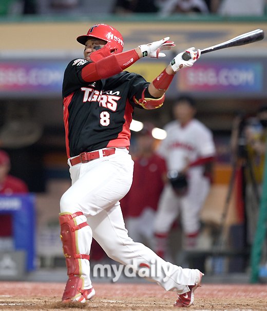 KIA 연이틀 SSG 제압→양현종 광현종 대전 완승→김태군 2안타 2타점→최형우 멀티홈런→SSG 8회 빅이닝 무위로 [MD인천] : 네이트 스포츠