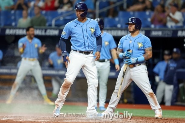 KBO 역수출 신화까지는 아니고…30번째 제물이 하필 류현진, 32세 포수의 'ML 생존기' : 네이트 스포츠