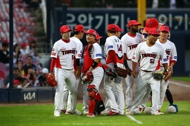 SSG·KIA 운명의 추석 2연전…9월 승률 충격의 0.250 vs 나성범·최형우 없어도 만만치 않아 : 네이트 스포츠