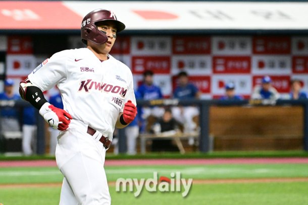 "이정후 100% 몸 아니야, 마지막 홈 경기라서…" 이대로 KBO리그 커리어 마감 'ML 간다'[MD광주] : 네이트 스포츠