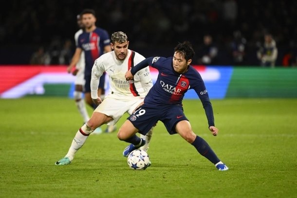 "이강인의 아름다운 경기에 탄성이!"…이강인 PSG·UCL 데뷔골 극찬, UCL 출전 2G 2승! "LEE는 PSG의 자신감을 높여주는 선수" : 네이트 스포츠