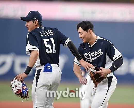 "이정후, 김하성 있는 SD로 향할 것"…'GG' 내야수에 이어 KBO 최고의 타자가 한 자리에? : 네이트 스포츠