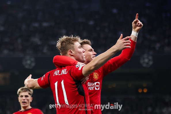 "그 FW가 불쌍하다, 그 FW에 미안하다"…EPL '최고 전설' FW의 고백, 누구? 왜? : 네이트 스포츠