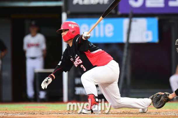 "김선빈 잡고 싶다, 그래서…" KIA FA 두 번째 타깃, 최형우보다 우선순위 '3할 보장+밀어치기 장인' : 네이트 스포츠