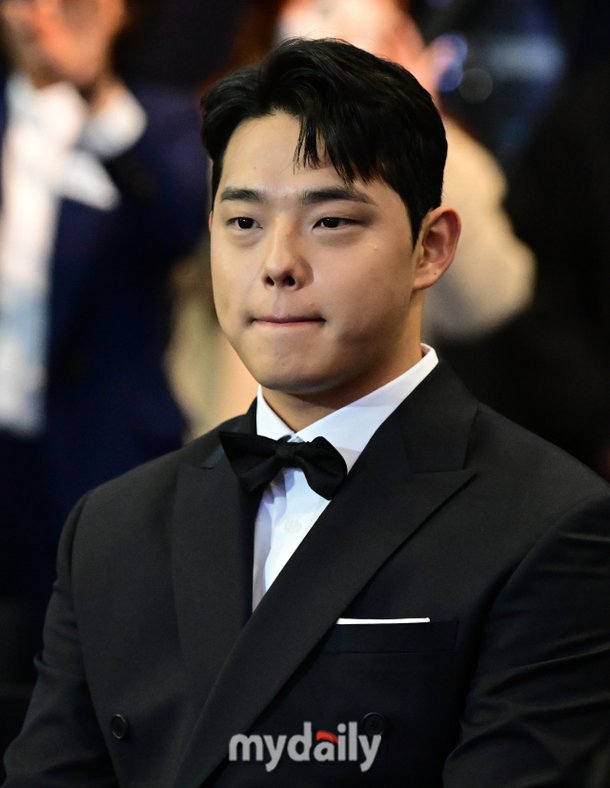 SUN 소환한 '20승·209K 괴물에이스' 페디 정규시즌 MVP…신인상은 '160km' 문동주[MD소공동] : 네이트 스포츠