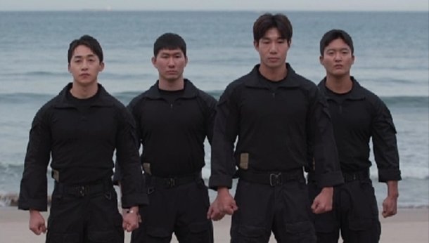 '강철부대3' 707 vs HID, 최종 결승…모두가 '펑펑' 울었다 [오늘밤TV] : 네이트 연예