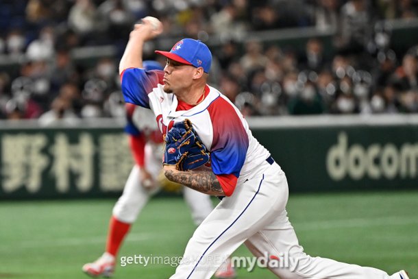 'WBC 이후 美 망명 먹튀' 160km 쿠바 특급, 마침내 ML 꿈 보인다→토론토 영입전 선두 : 네이트 스포츠