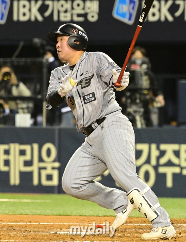 '독수리 군단'에서도 유지한 꾸준함…안치홍, KBO 통산 1700안타 '대기록' 작성→역대 31번째 [MD잠실] : 네이트 스포츠