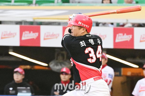 '대기만성' 최형우 KBO 역대 두 번째 4000루타 고지 밟았다…신기록 경신도 보인다 [MD인천] : 네이트 스포츠