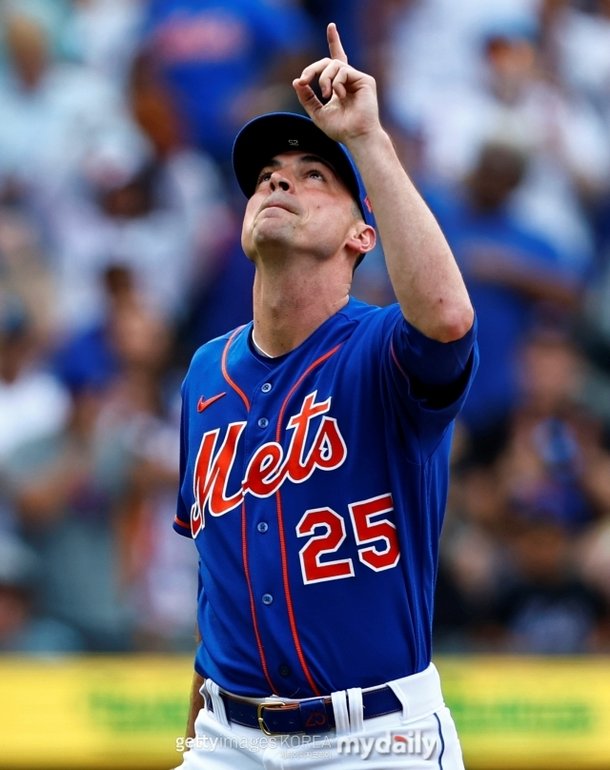 KBO 48승 좌승사자가 ML에서 승승장구했는데…36세에 칼을 댄다고? 깊은 고심, 야구인생이 걸렸다 : 네이트 스포츠