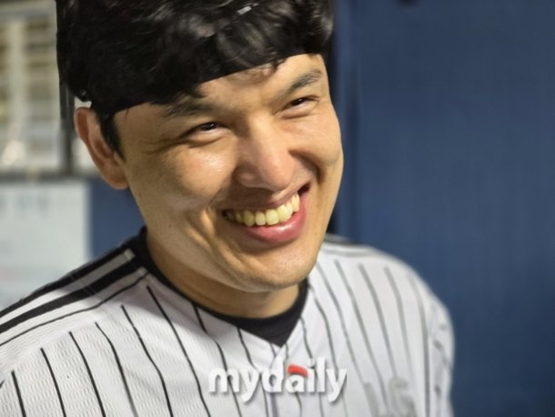 "우리 파이팅 하자, 잘할 수 있다" LG 34세 거포 포수의 진심…이것이 KBO 1위, 167km짜리 괴력[MD잠실] : 네이트 스포츠