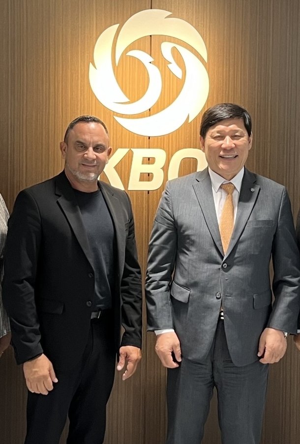 KBO, 야구 발전 위해 멕시코·쿠바와 교류·협력 확대 논의 : 네이트 스포츠