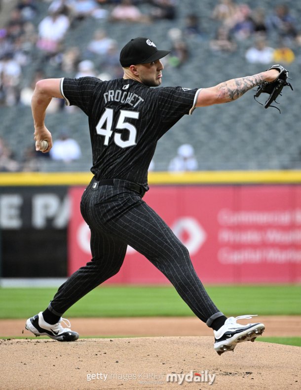 KBO 20승 MVP 동료는 연장계약을 원한다…다저스의 트레이드 해법, 이닝 리스크를 돌파하라 : 네이트 스포츠