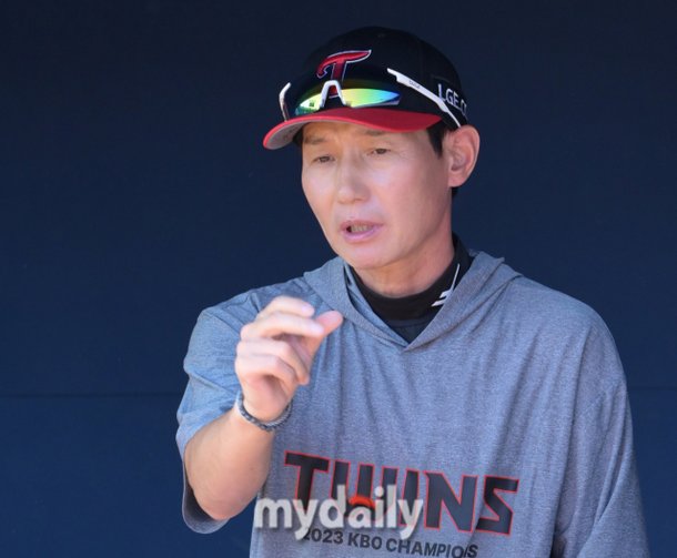 "1위 못해서 죄송합니다" LG, KBO리그 새 역사 초읽기에도 염갈량 고개부터 숙였다 [MD잠실] : 네이트 스포츠