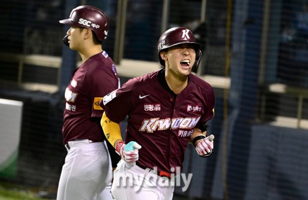 이정후 ML행·안우진 KBO 최고에이스…조상우 KIA 트레이드, 장재영 타자전향 끝 상무행 '영웅들 1순위 희비' : 네이트 스포츠