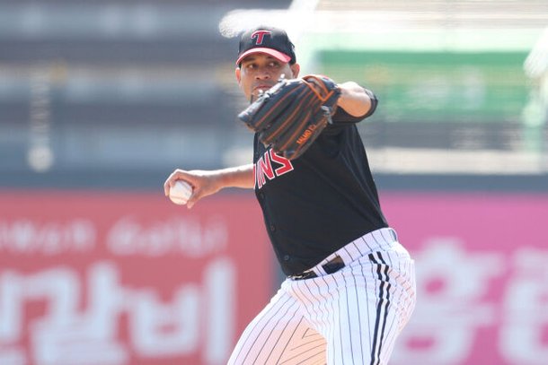 오스틴+오지환 홈런 쾅쾅→치리노스 150km '개막 준비 끝'…LG, SSG 9-4 제압 [MD인천] : 네이트 스포츠