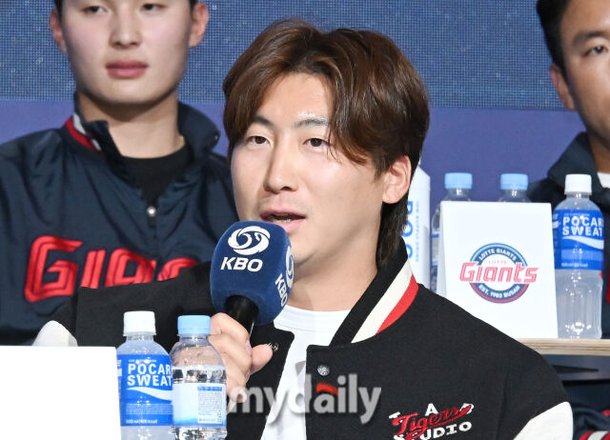 KIA 나스타 3년만에 뜻깊은 개막전…김도영과 ML 88홈런 거포 사이, 19세 고종욱 도플갱어 '눈독' : 네이트 스포츠