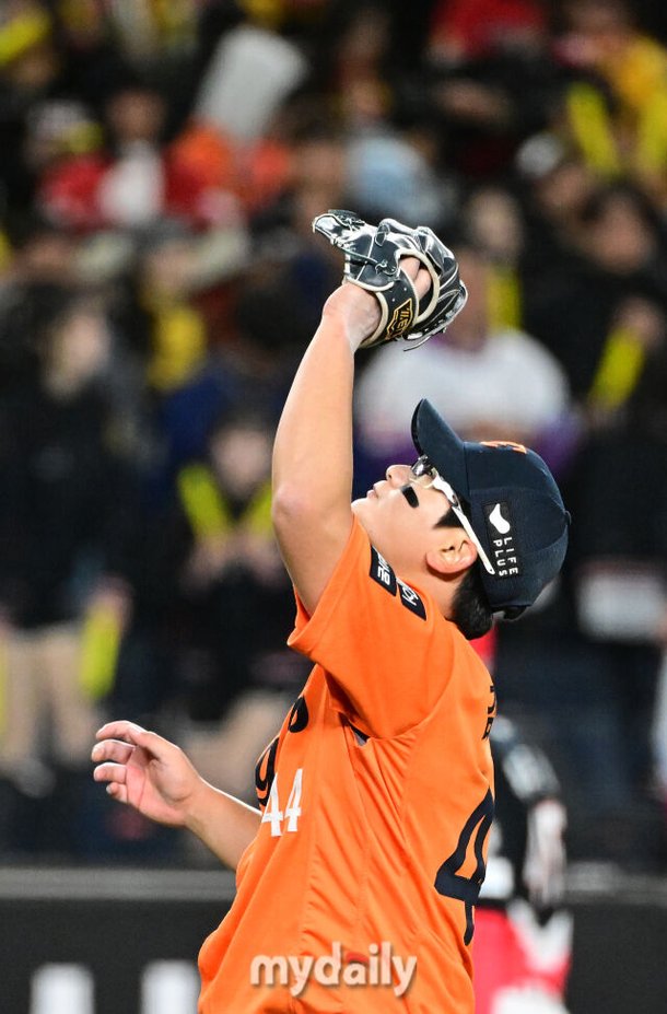 한화가 10년 마무리를 찾았나…김서현 157km로 SV 행진 본격 시작, 방망이가 좀 그렇게 터진다면 : 네이트 스포츠