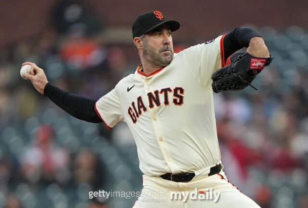 '7년' 만의 대결도 승리! 이정후, 4번 출격→2G 연속 안타…'KKKKKKKK' KBO 역수출 신화 4승 수확 : 네이트 스포츠