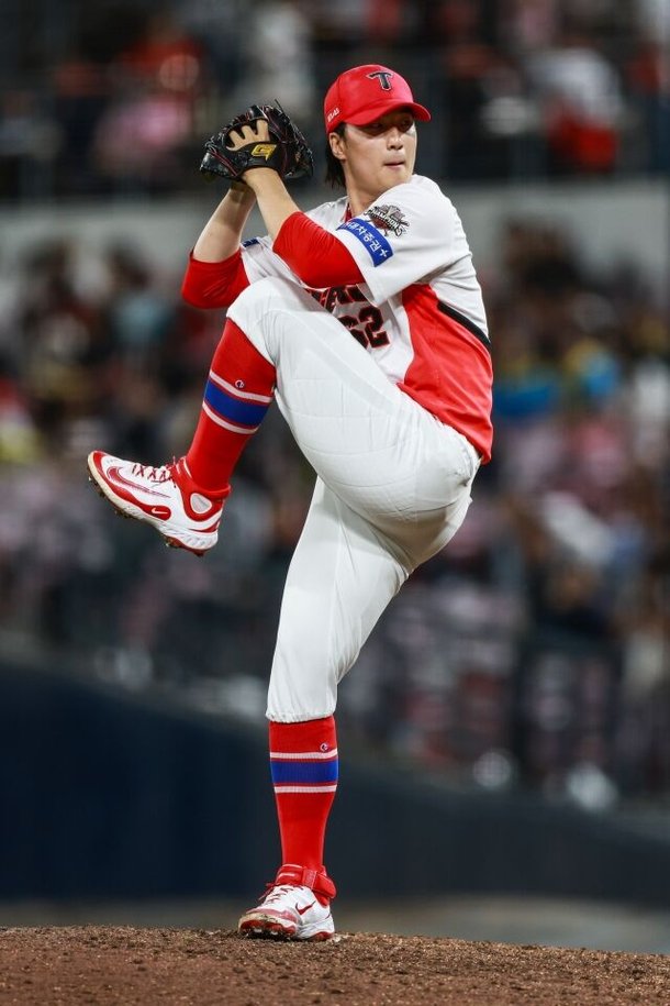 정해영·박영현·김원중·김서현, KBO 세이브왕 숨막히는 4파전…돌직구와 경험, WBC 뒷문 '행복한 고민' : 네이트 스포츠